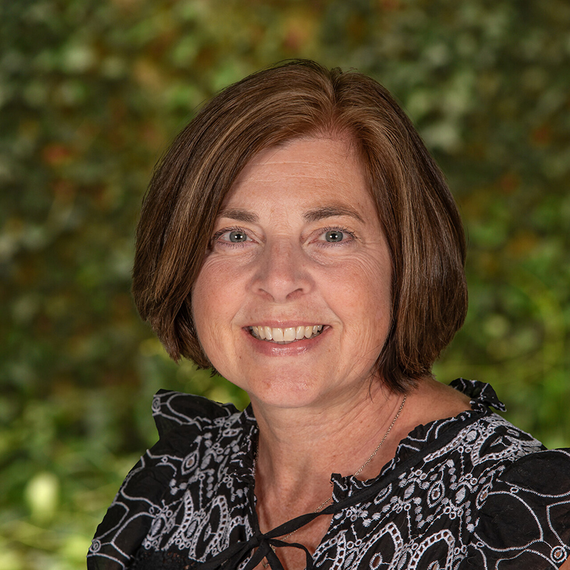 Heather Bosanko - St. Martins-in-the-Field Episcopal School